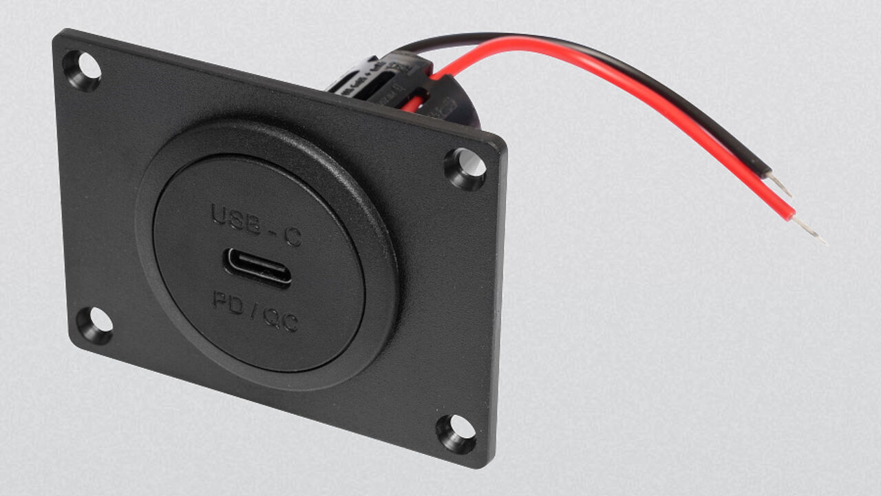 Power USB-C Built-In Socket PD/QC with mounting plate: PRO CAR Auto ...